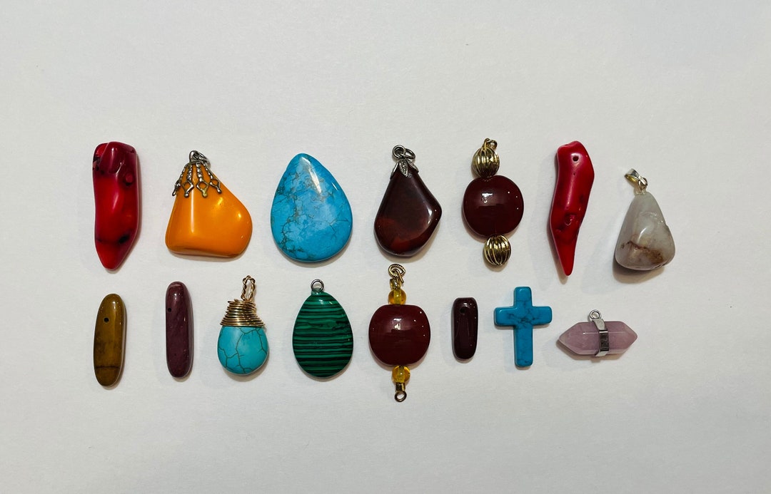 Lot of Small Size Stone Charm/pendants - Etsy