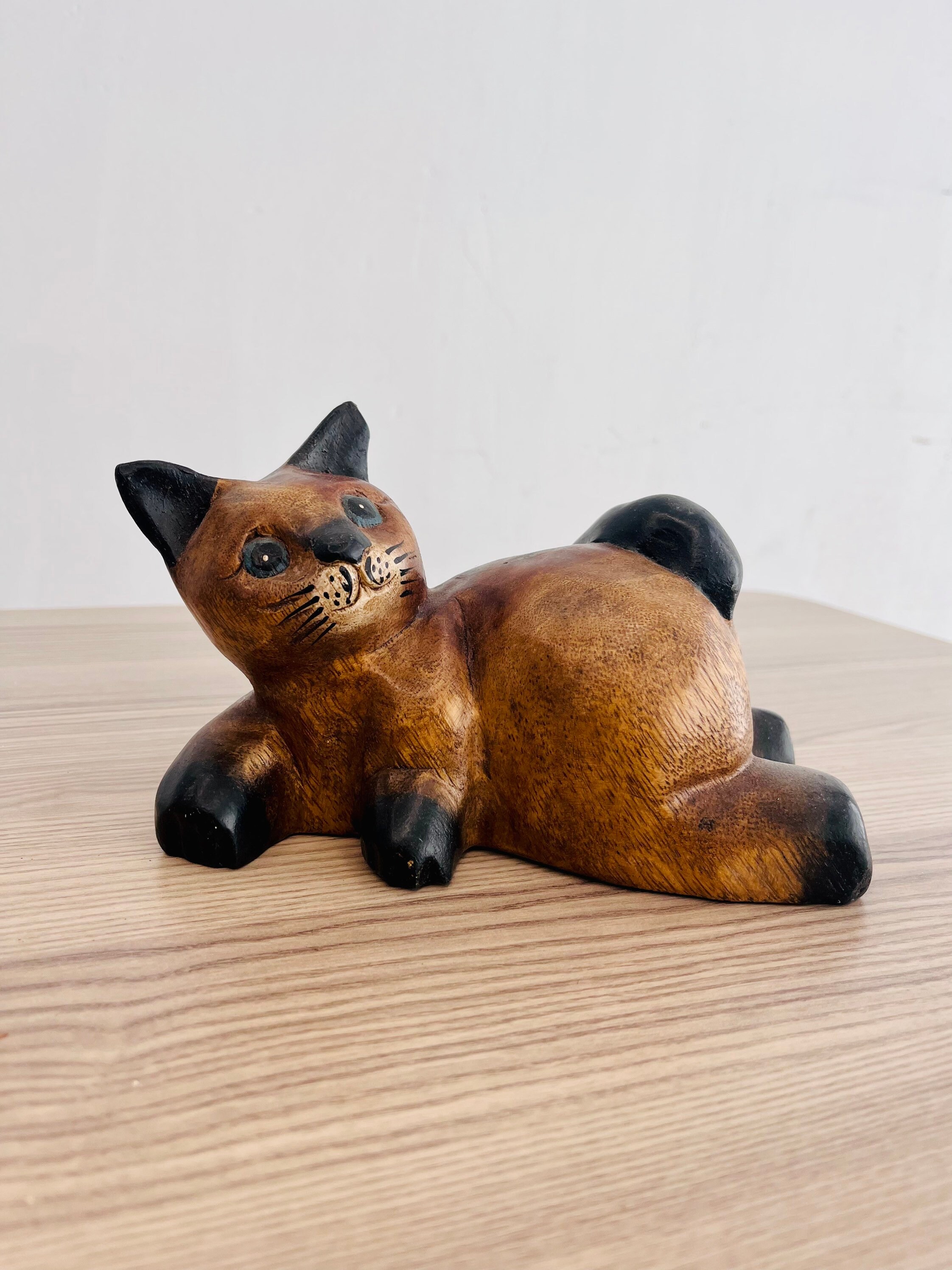 Cat Figurine, Cat Sculpture, Wood Carving Decor Cat Statue, Gift for ...