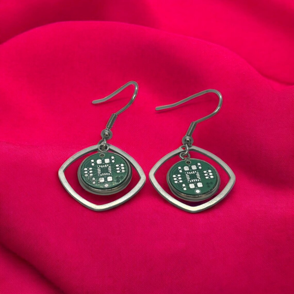 Modern Circuit Ring - Geeky PCB Jewelry | Cyberpunk Circuit Ring Gift ...