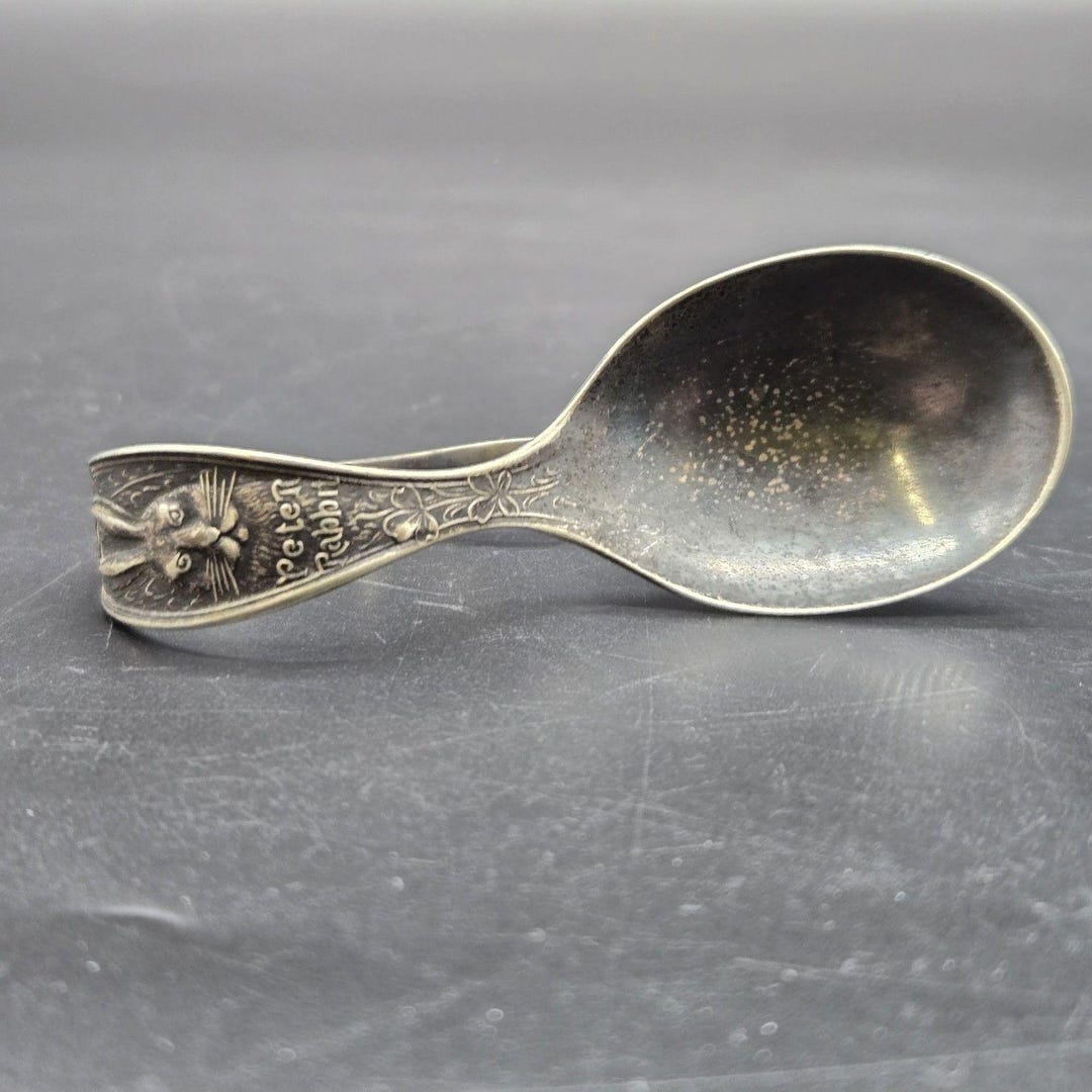 WM Rogers Peter Rabbit Silver Plate Baby Spoon Curved Handle Childs ...
