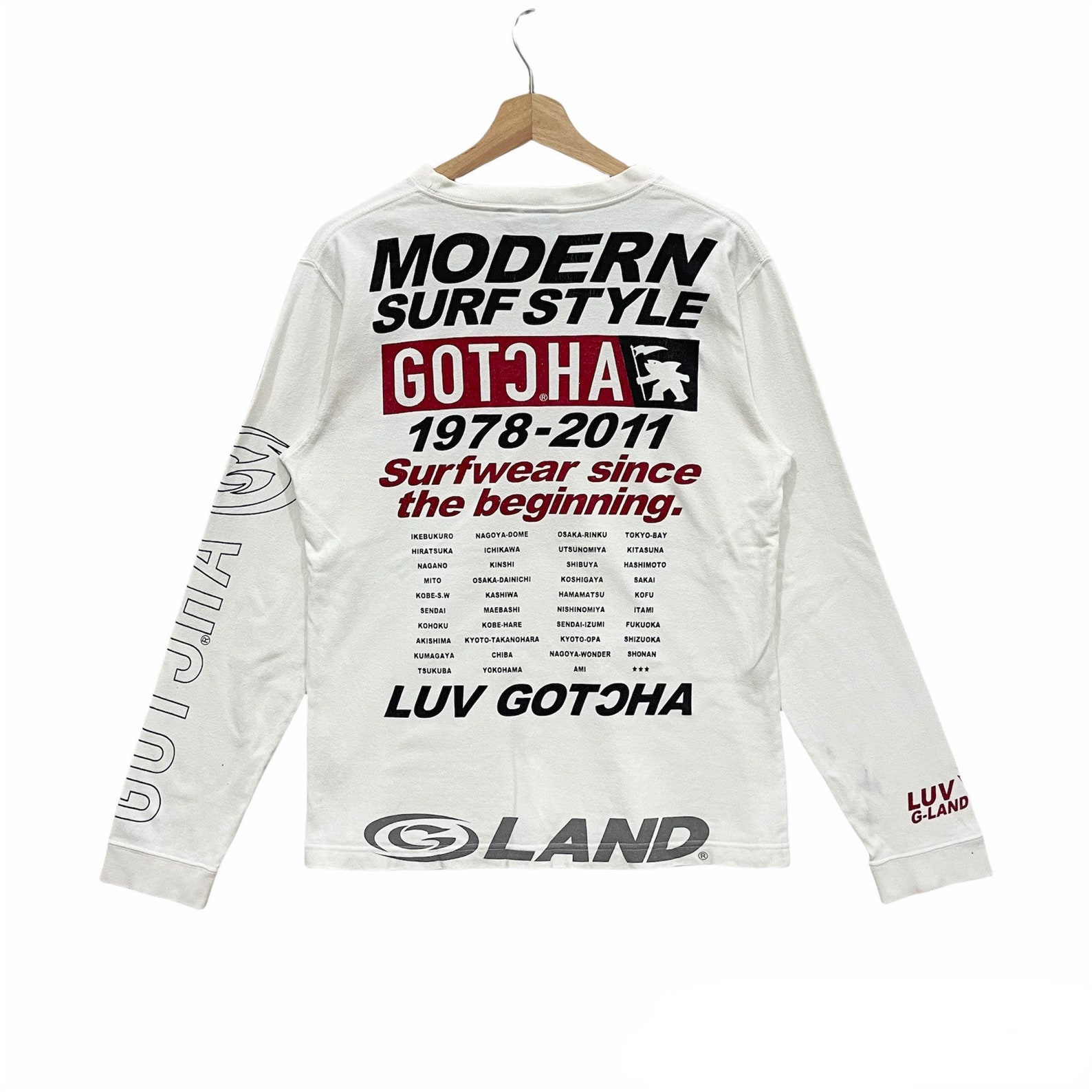 Vintage!! Gotcha Surfwear Made in Japan Spell Out Crewneck Sweater ...