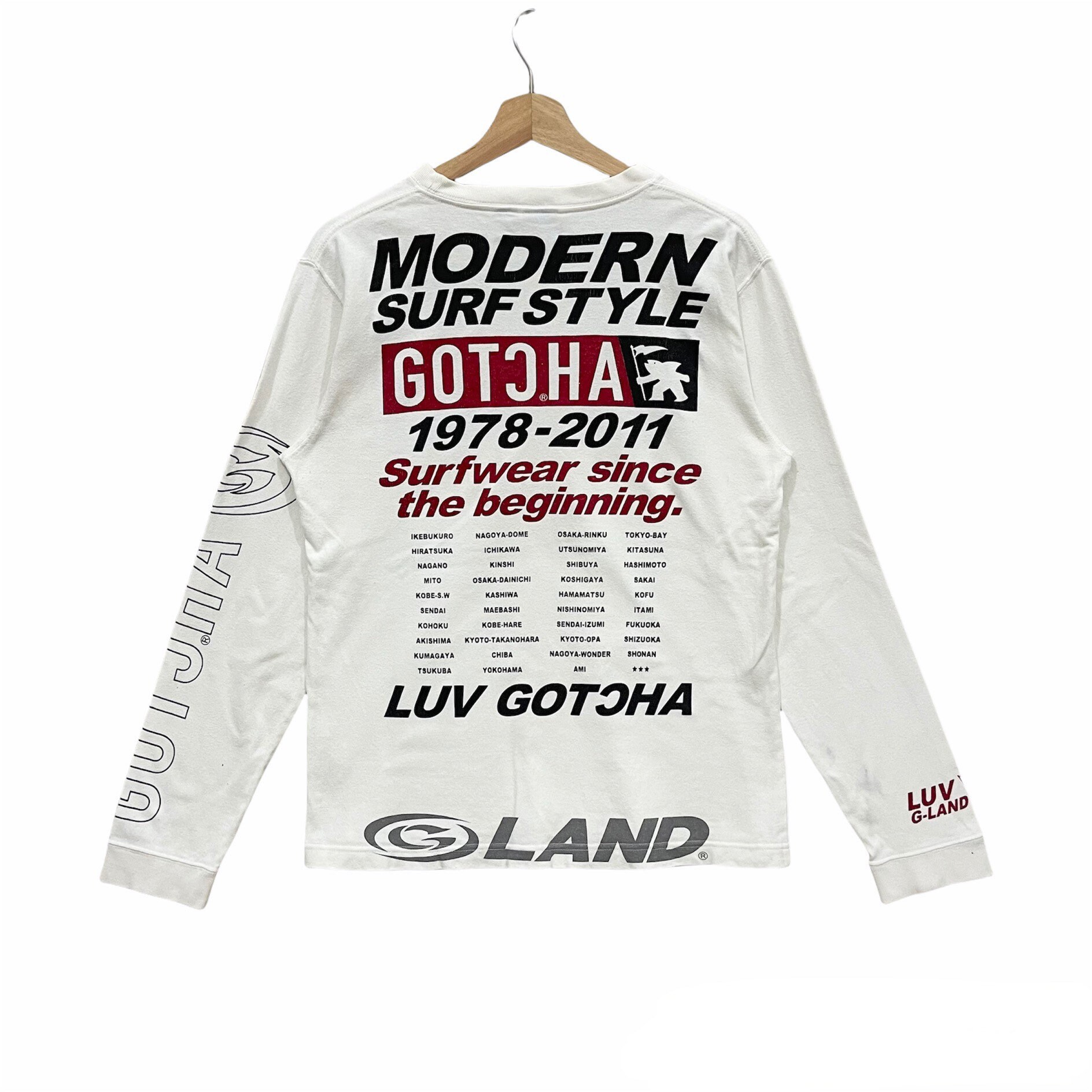 Vintage!! Gotcha Surfwear Made in Japan Spell Out Crewneck Sweater ...
