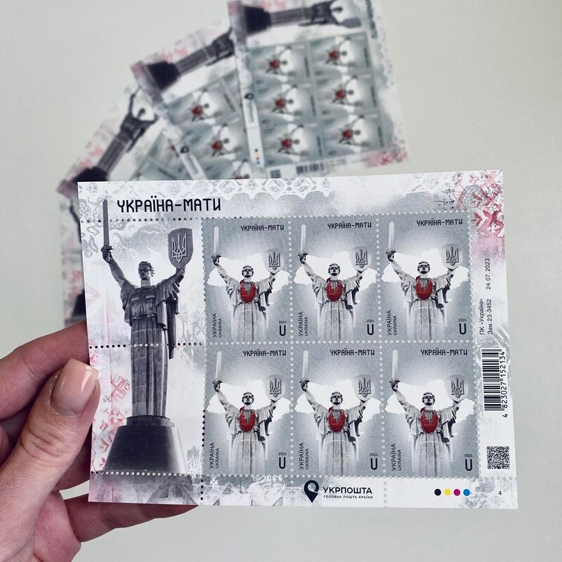 Philatelist Gift - 60+ Gift Ideas for 2025