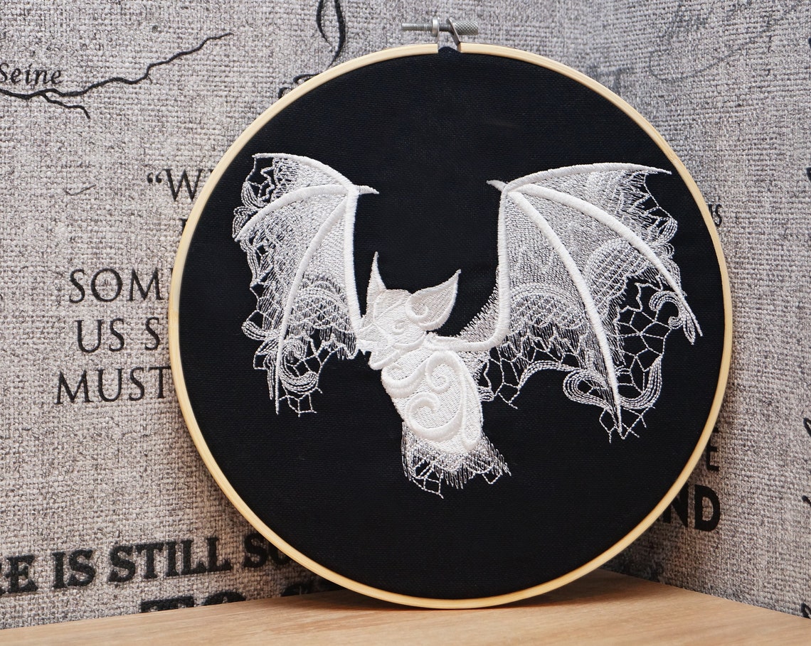 Bat Embroidered Wall Decor Embroidery Hoop Art Bat Gothic - Etsy
