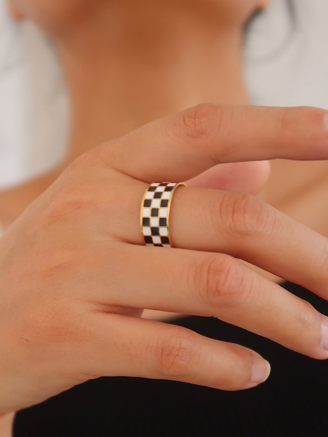 Ring / White and Black Square Checkerboard Rings Checkerboard Signet ...