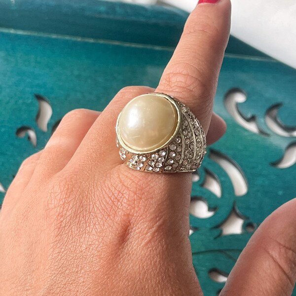 Large Pearl Ring - Etsy