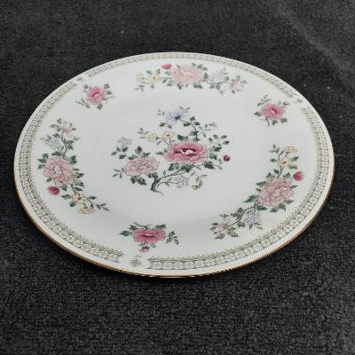 Trisa Fine Porcelain 1560 Roses Pattern Dinner Plate - Etsy
