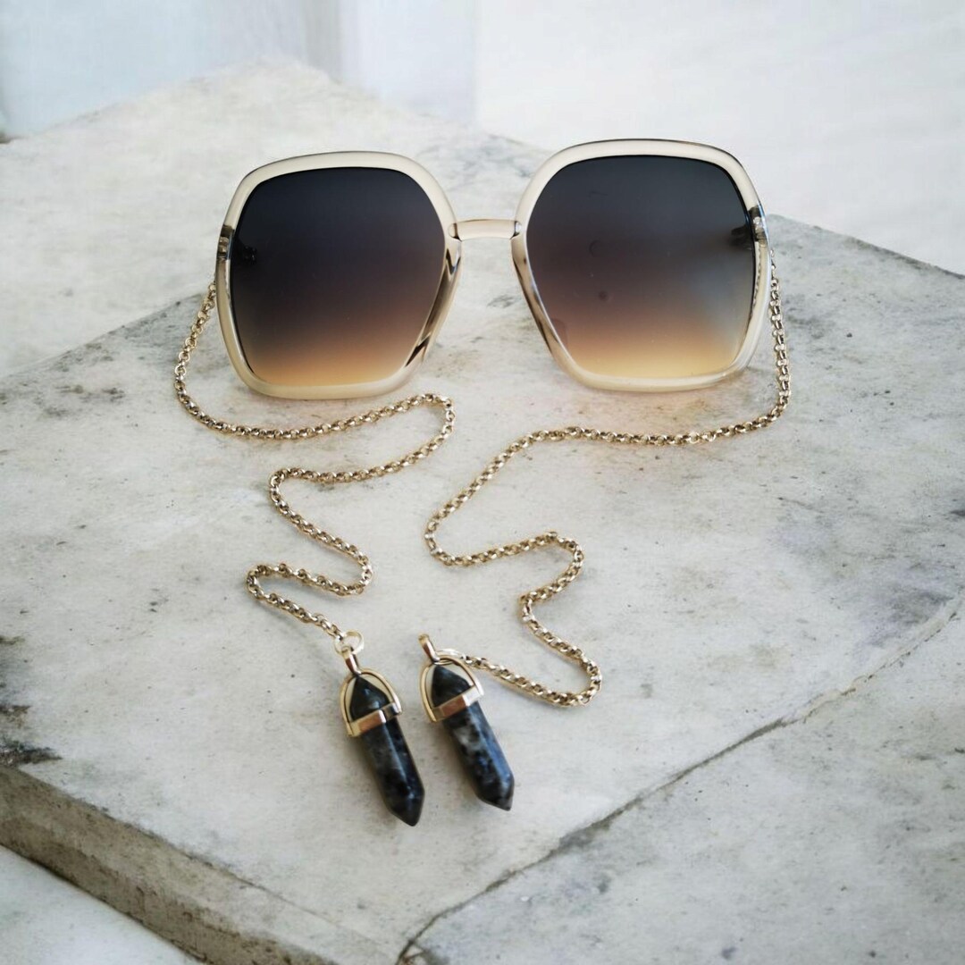 Stone Pendants Chain Temple Sunglasses Unique Natural Grey Crystal ...