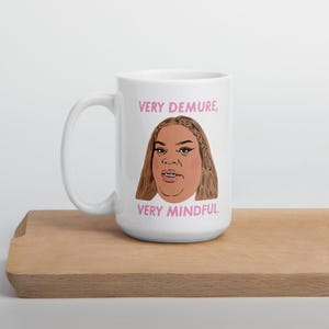 Very Demure Very Mindful Mug: Viral Meme Tiktok Gift - Etsy