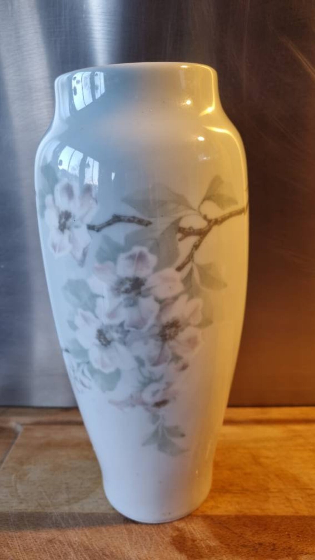 Beau et grand vase ancien en porcelaine Signature à déchiffrer ...