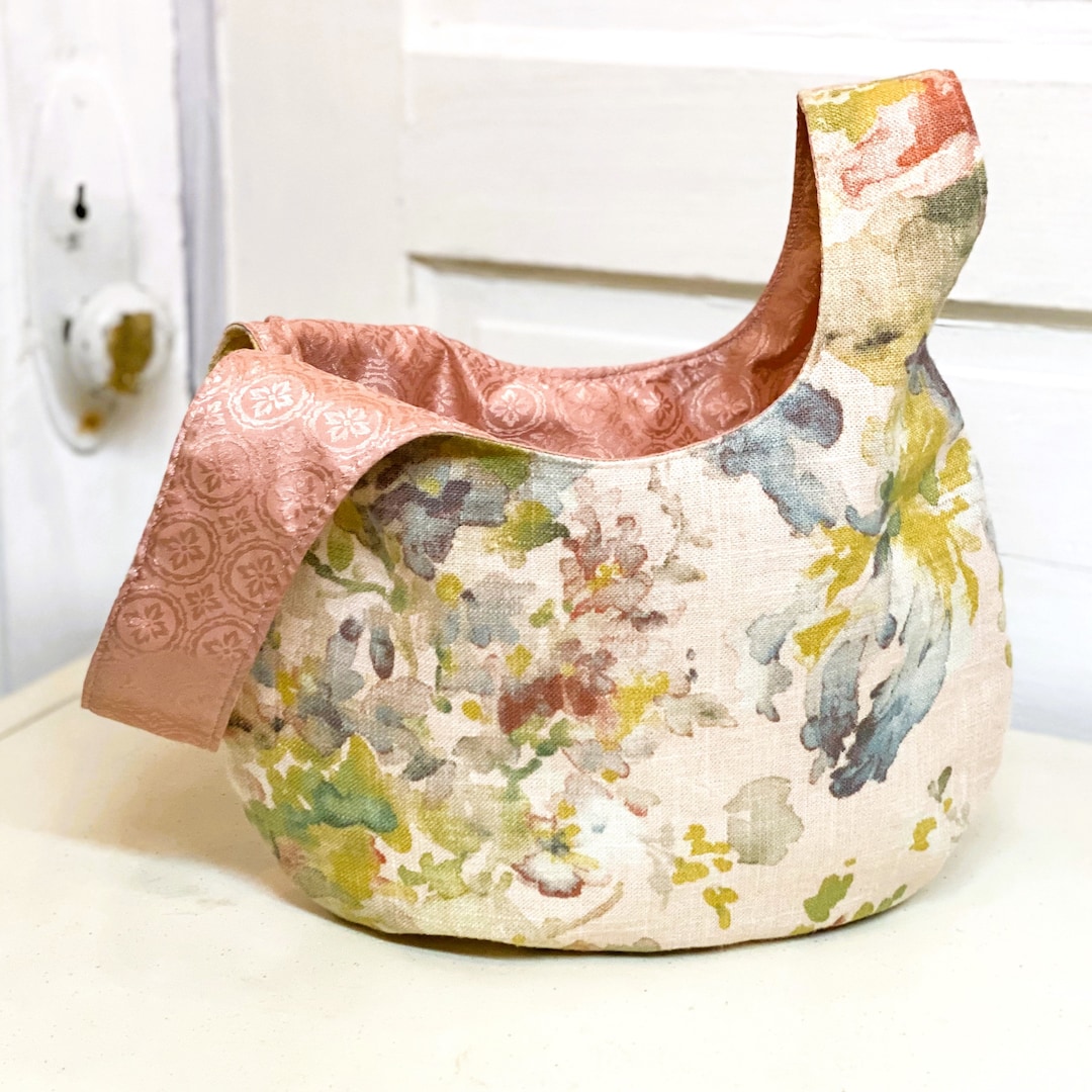 Macbeth Blush Linen and Silky Peach Jacquard Japanese Style Knot Bag ...