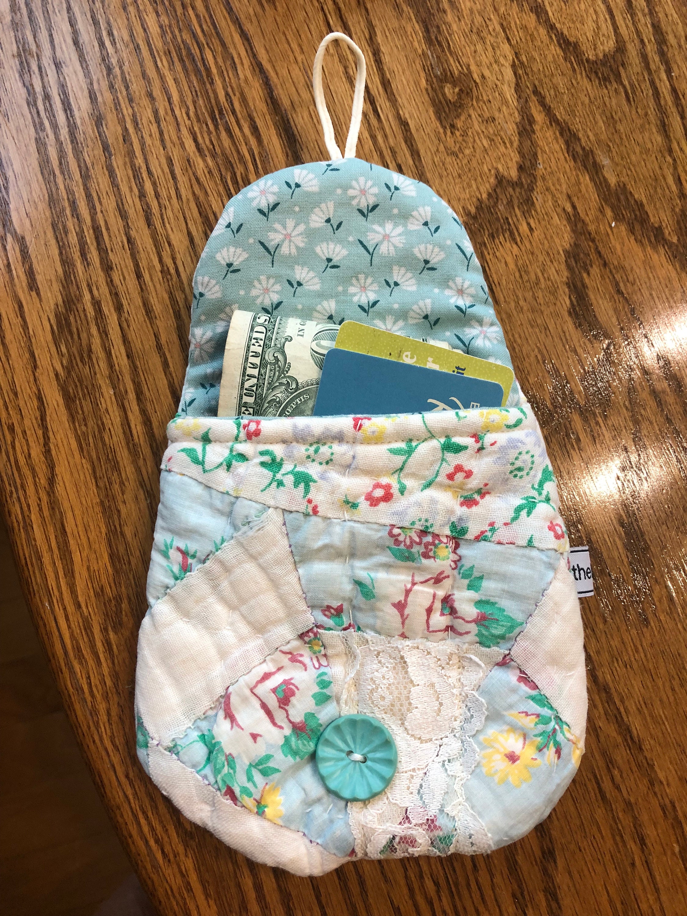 Purse Pouch, Coin/card Holder, Vintage Repurposed Quilt, Handmade - Etsy