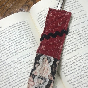 Vintage Quilt Bookmark, Repurposed Quilt, Book Lovers Gift, Handmade ...