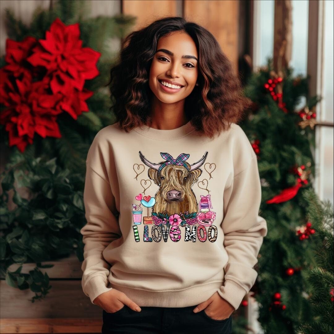 I Love Moo Sweatshirt, Highland Cow Valentine Sweatshirt, Valentines ...
