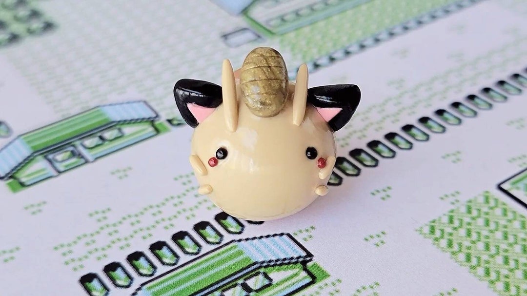 Meowth, Pokémon Desk Accessory/cake Topper Polymer Clay - Etsy