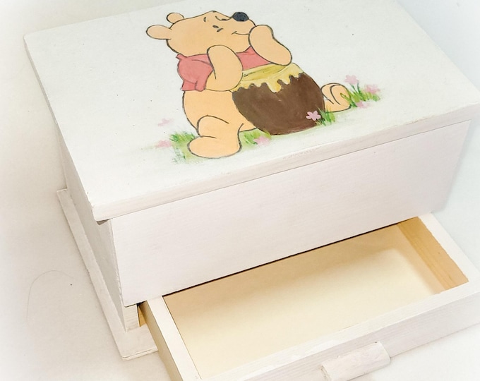 Winnie the Pooh Jewelry Box | Little Girls Room | Nursery Decor - Etsy