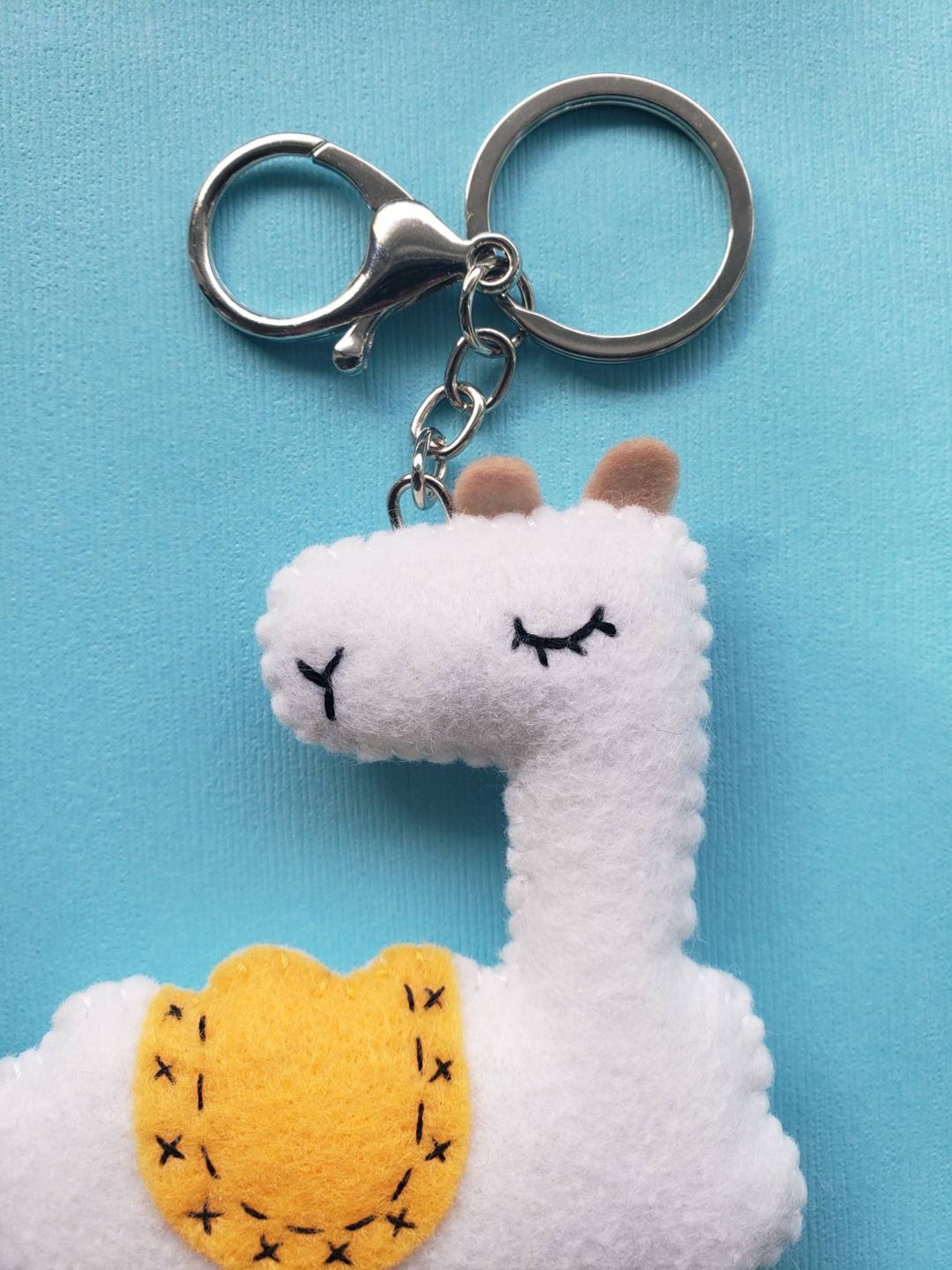 Alpaca Keychain Bagcharm| Felt Llama Zippercharm | Embroidered Kawaii ...