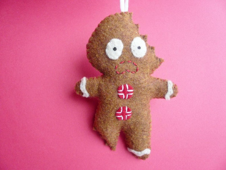 Terrified Gingerbread Man Felt Ornament - Funny Gifts - Holiday Tree ...