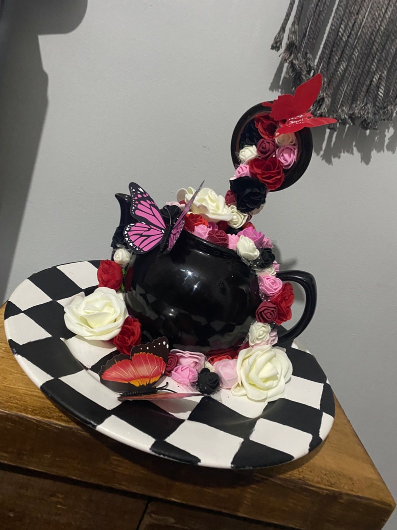Alice in Wonderland Mad Hatter Checkerboard Large Teapot - Etsy