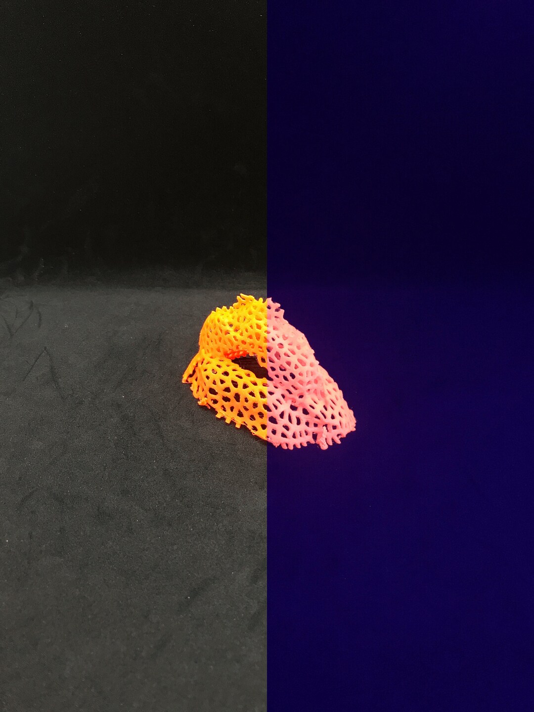Glowing Voronoi Shrimp Shelter / Aquarium Cave / Fluorescent UV ...