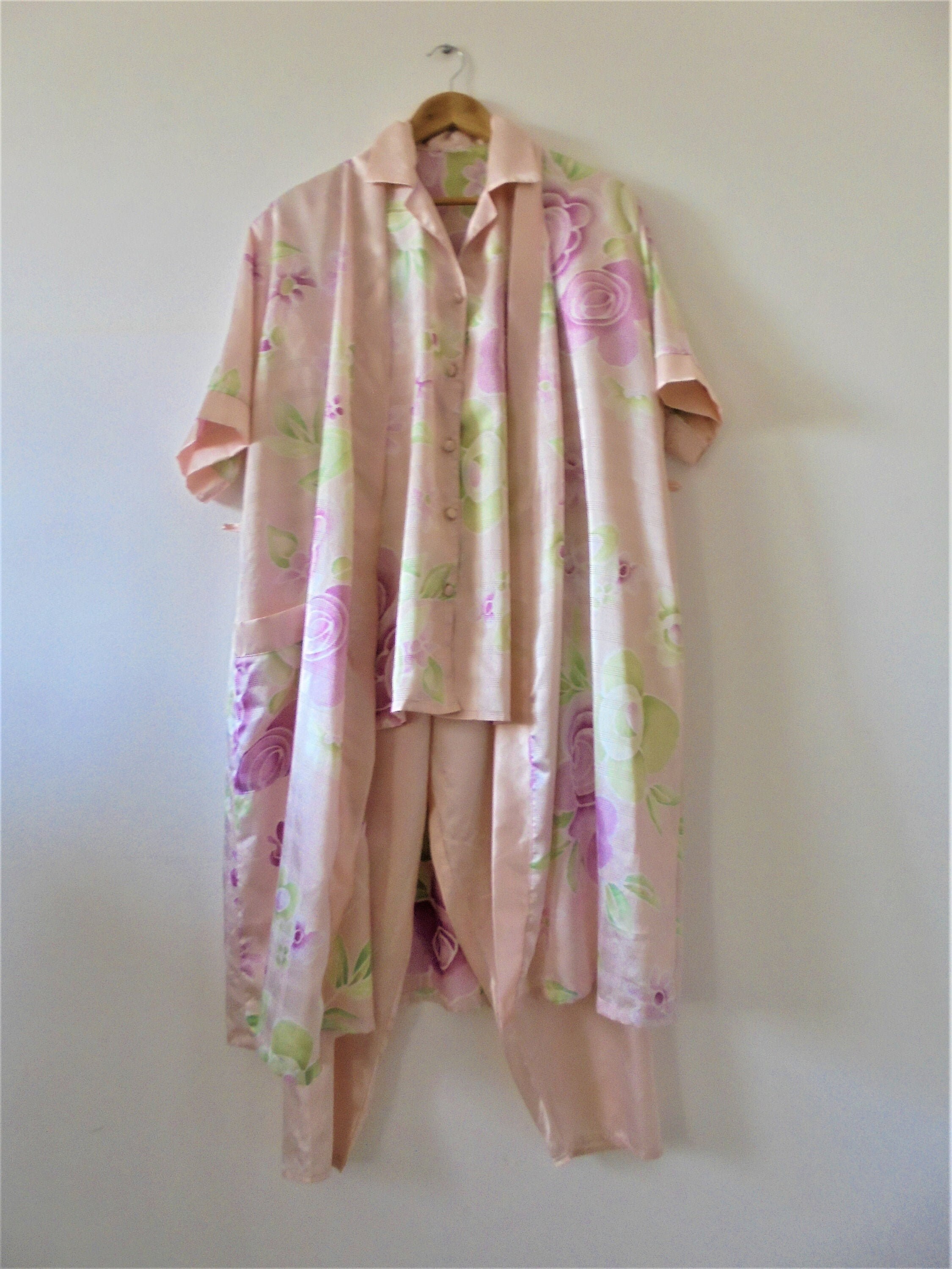 Silky Pyjamas Vintage 3 Piece Shirt Trousers Robe Cottagecore 80s ...