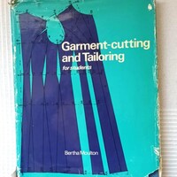 Vintage Dressmaking Manual Book,dress Cutting and Drafting-tailoring ...