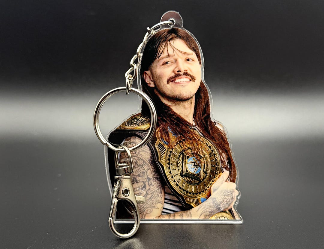 Dominik Mysterio Keychain ( WWE , Birthday , Gift , Cody Rhodes , Liv ...