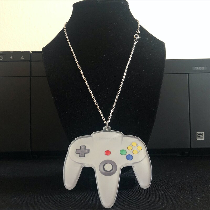Controller Necklace - Etsy