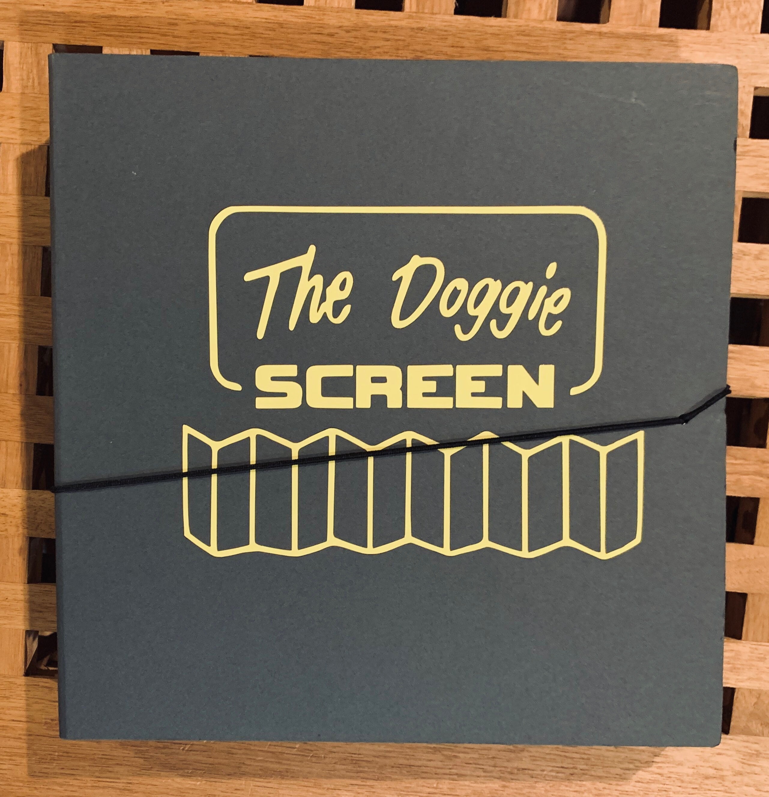 The Doggie Screen Original - Etsy
