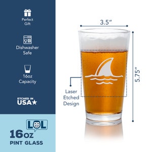 Shark Fin in Water Pint Glass - Shark Gift, Gift Idea for Shark Lover ...
