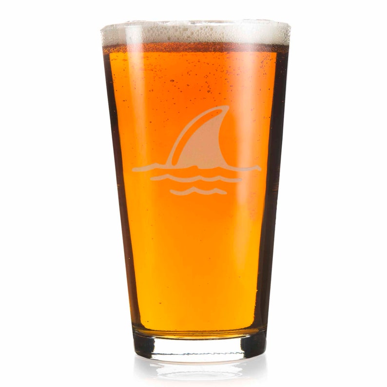 Shark Fin in Water Pint Glass Shark Gift Gift Idea for - Etsy