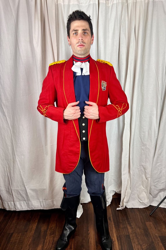 vintage red military captains - Gem