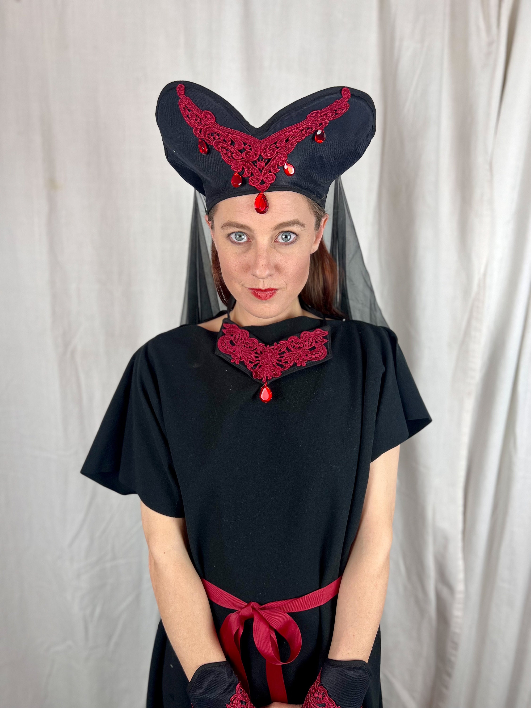 Homemade Vampire Costume For Women