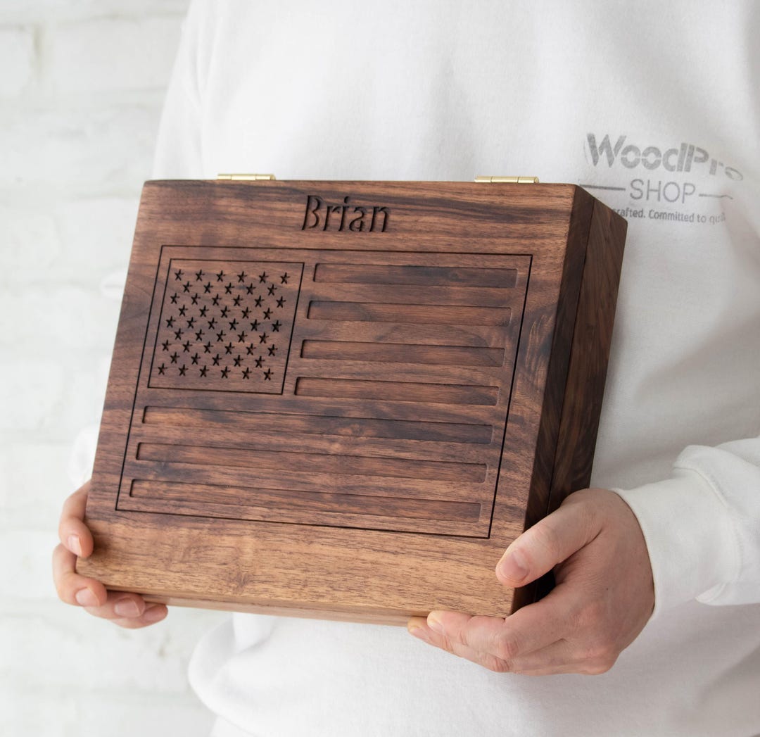 Personalized Walnut Humidor Box With American Flag – Engraved Cigar Box ...