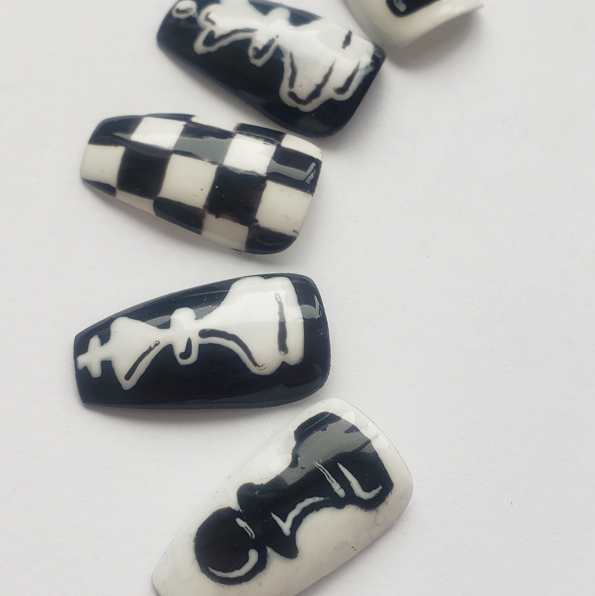 Press on Nails Black White Chess Pieces - Etsy