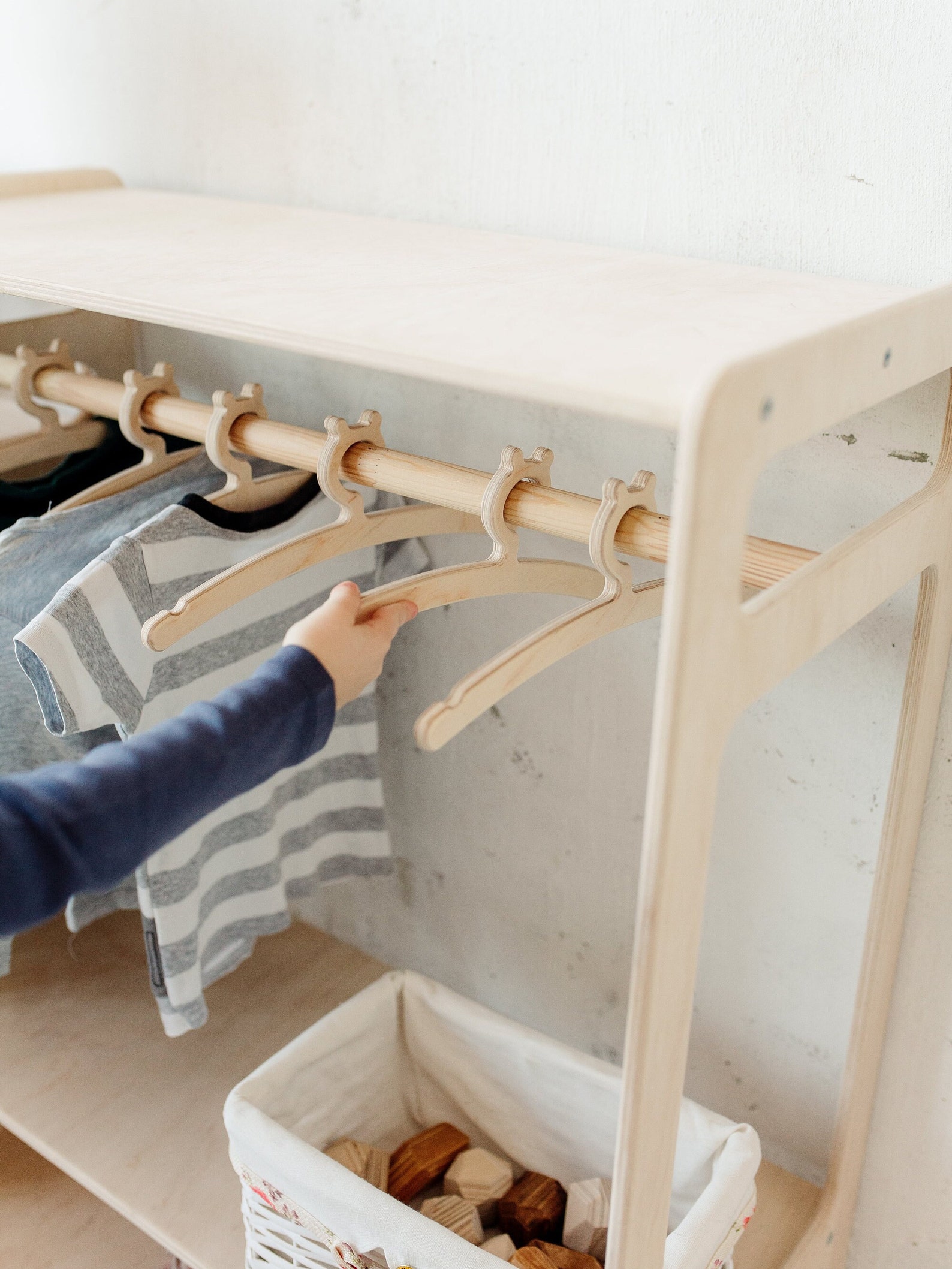 Set of 3 Shelves: Toy Storage Kid Clothing Rack Montessori - Etsy