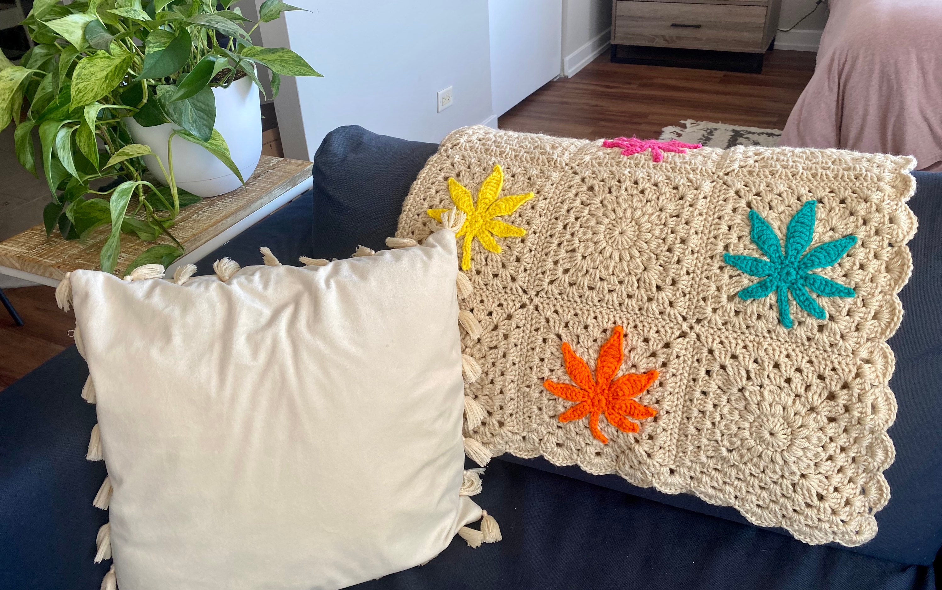 Crochet Marijuana Leaf Throw Blanket - Etsy
