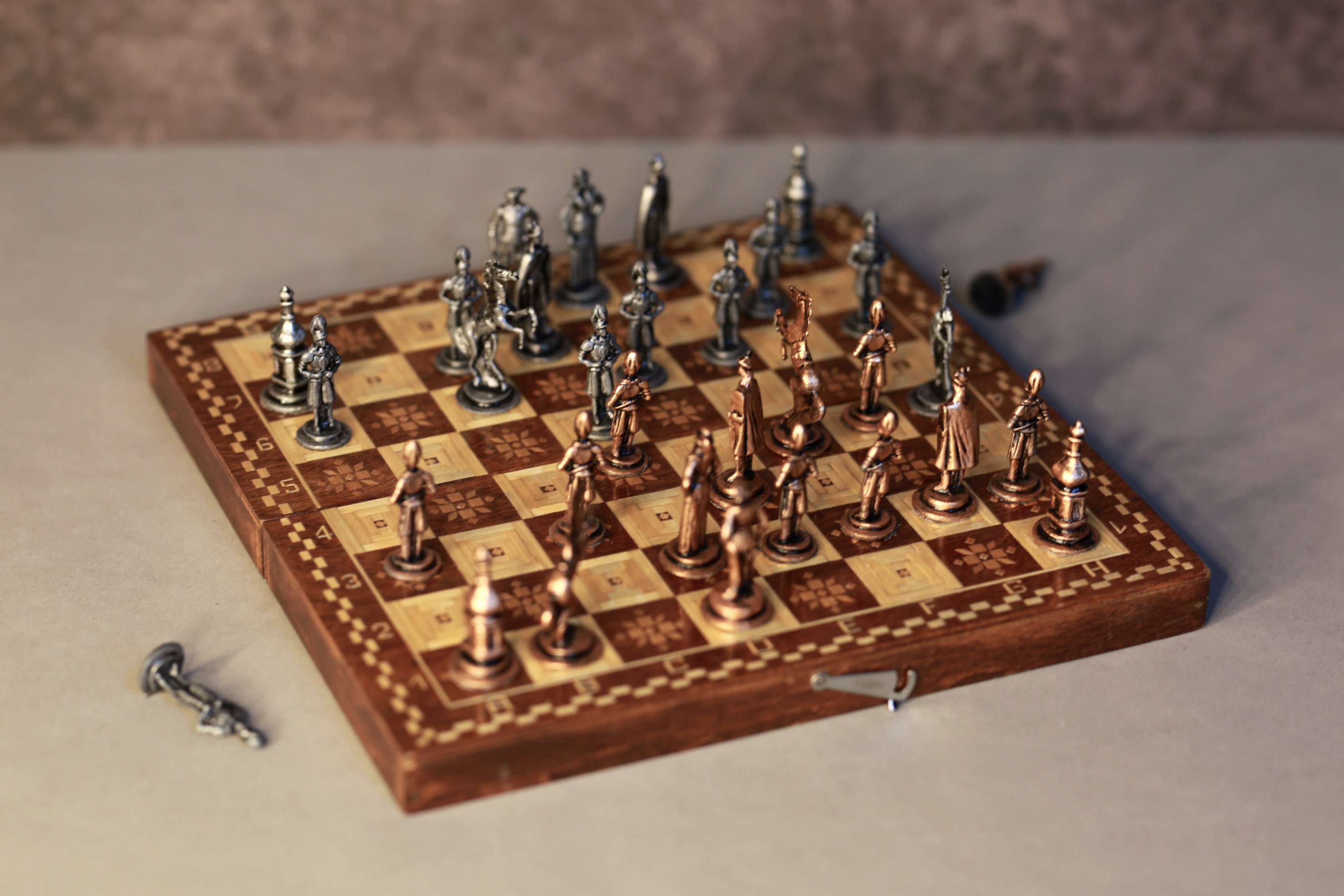 RARE Handmade Wood reed Plated Chess Board With Metal lead Figures ...