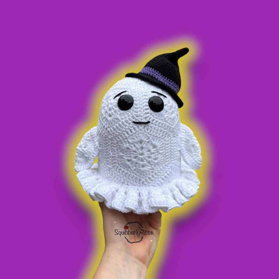 Boo-tiful Beatrice the African Flower Crochet Ghost Pattern,digital ...