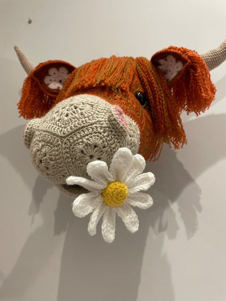 Crochet Heather the Highland Cow Trophy Head Pattern: African Flower ...