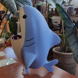 Shark Plant Pot / Planter Inspired in Final Fantasy XIV 3d Printed in ...