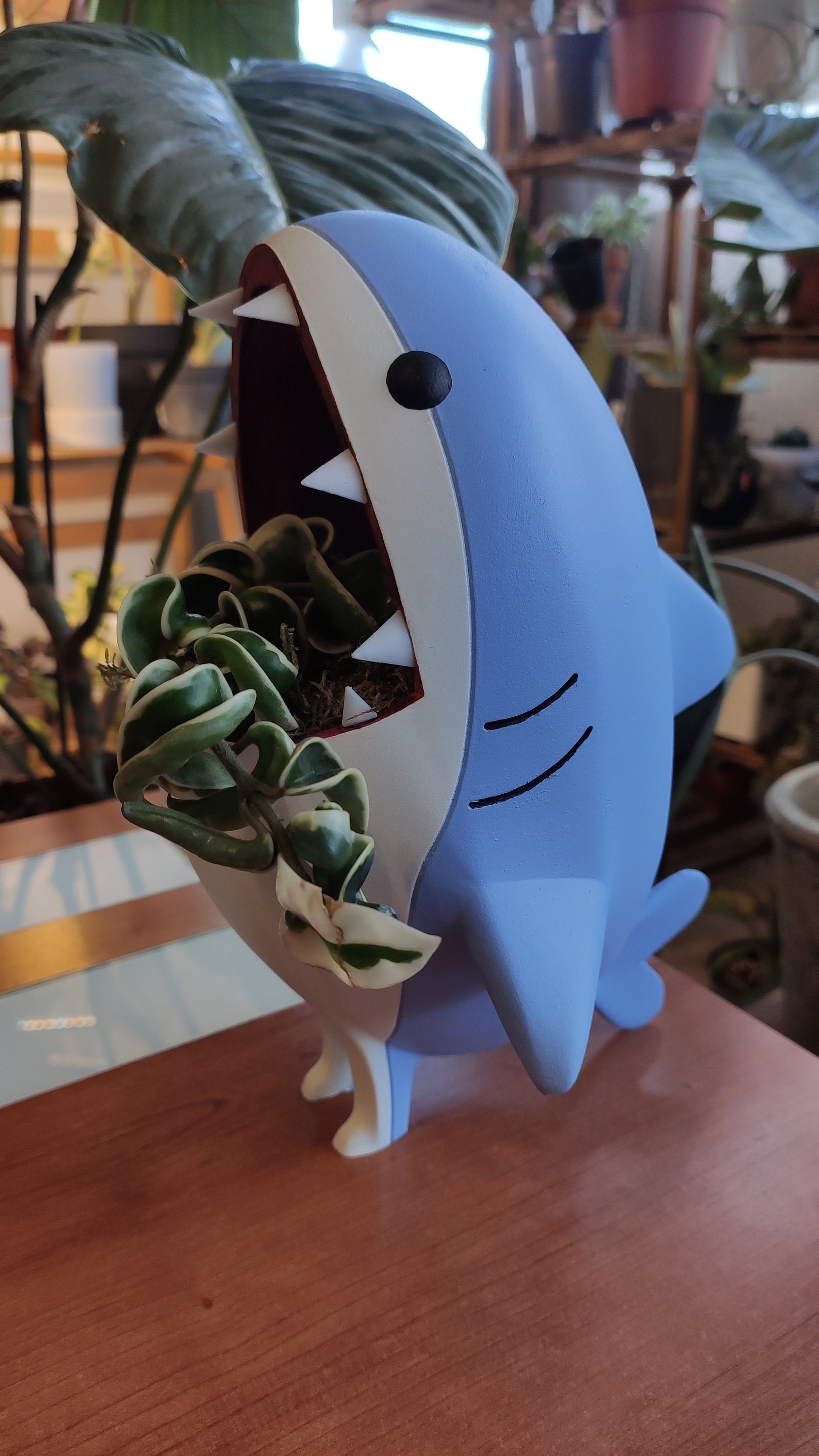 Shark Plant Pot / Planter Inspired in Final Fantasy XIV 3d Printed in ...