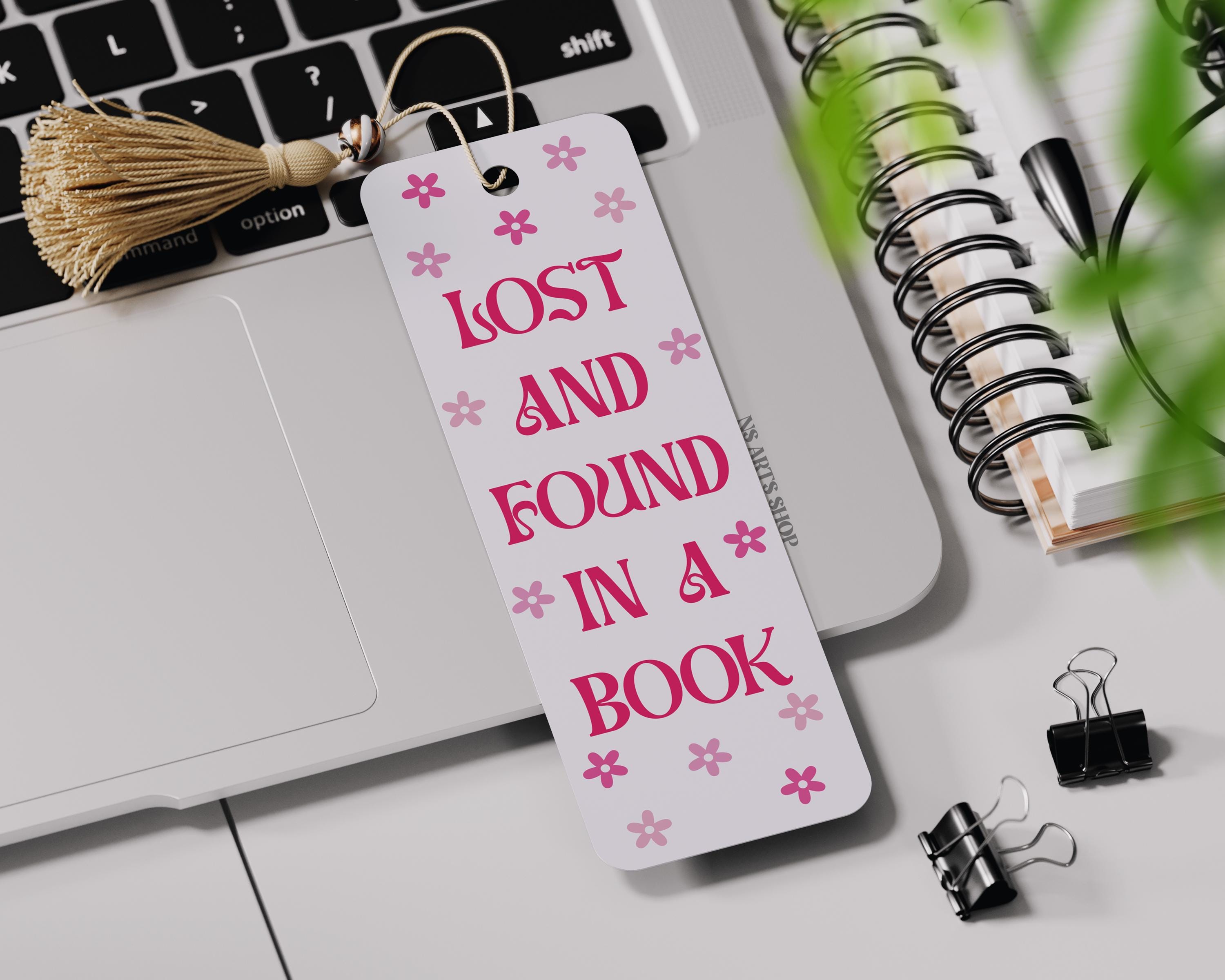 Spicy Bookmark SVG Bundle, Bookish PNG Designs, Romance Reader, Cricut ...