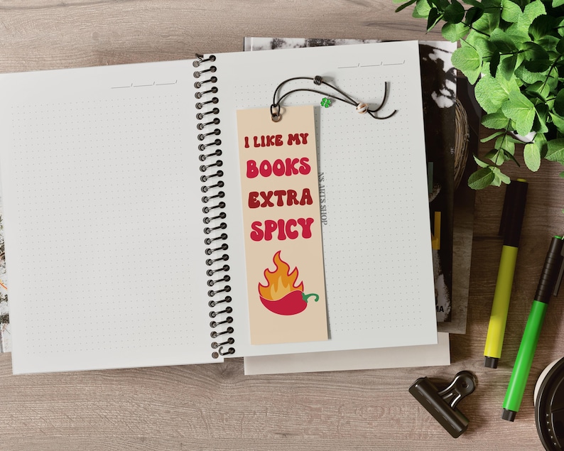 Spicy Bookmark SVG Bundle, Bookish PNG Designs, Romance Reader, Cricut ...