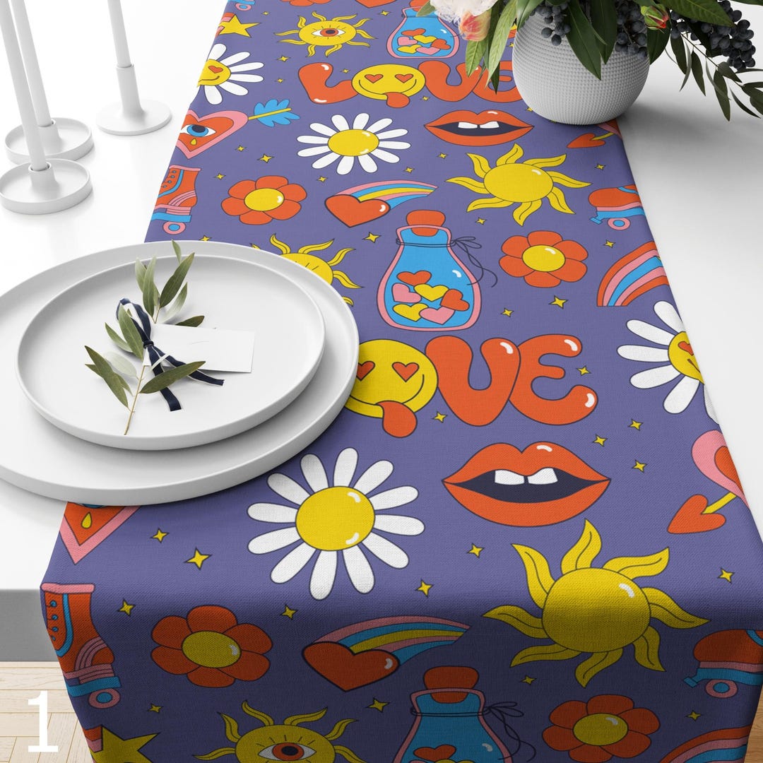 Love Table Runners, Valentine's Day Table Runner, Hearts Table Runners ...