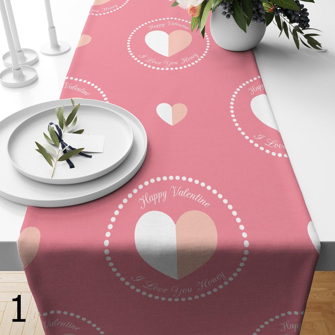 Valentine's Day Runner, Valentine's Day Heart Table Runners, Romantic ...