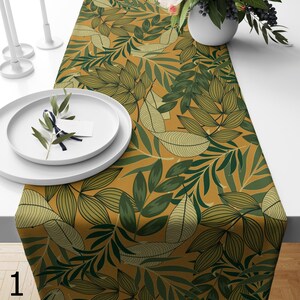 Green Leaves Table Runner, Floral Pattern Table Runners, Hand Drawing ...