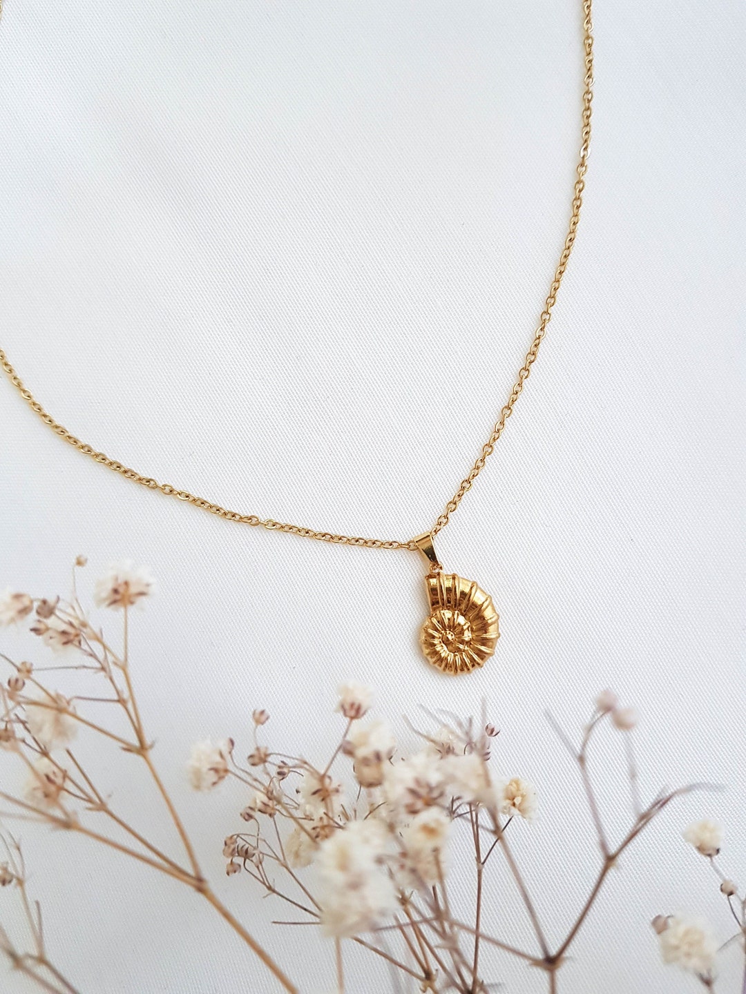 FINA / Delicate Fossil Necklace Made of Gold-plated Stainless Steel ...