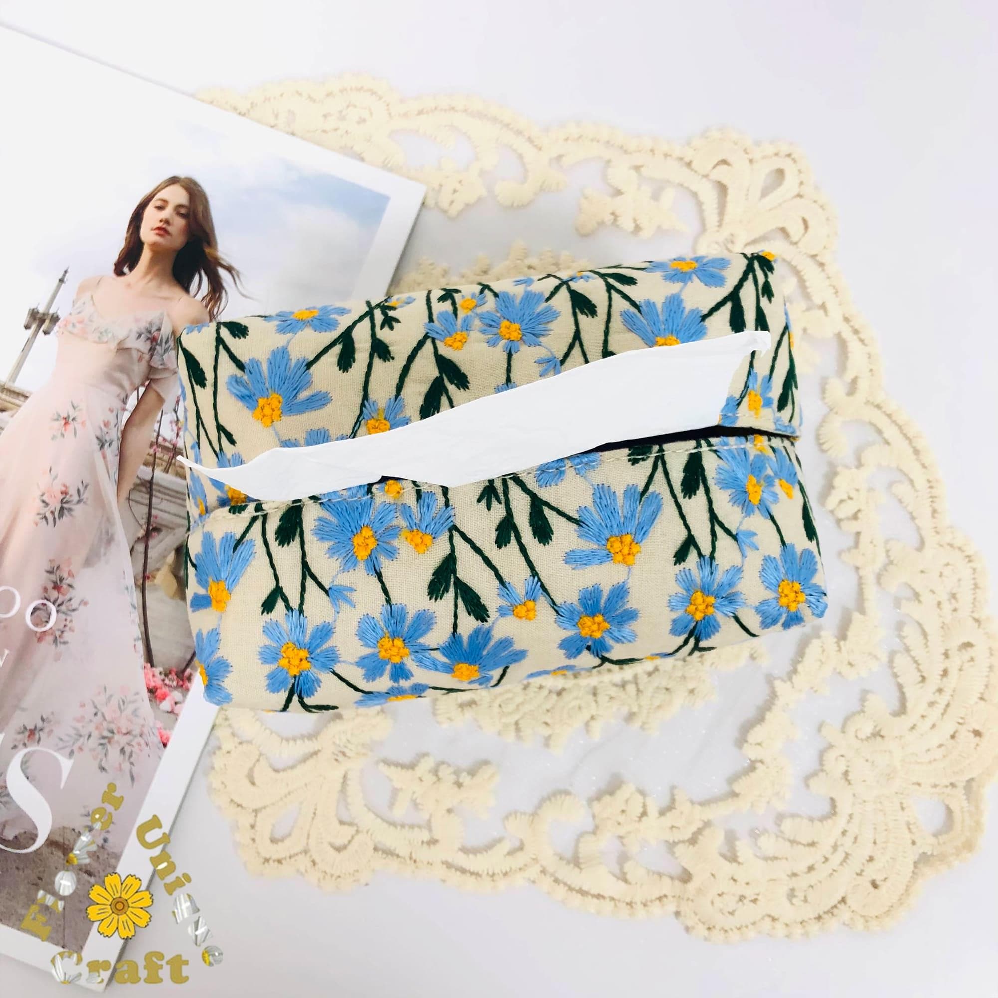 Hand Embroidered Blue Daisy Fabric Tissue Cover Box With Cotton Muslin ...