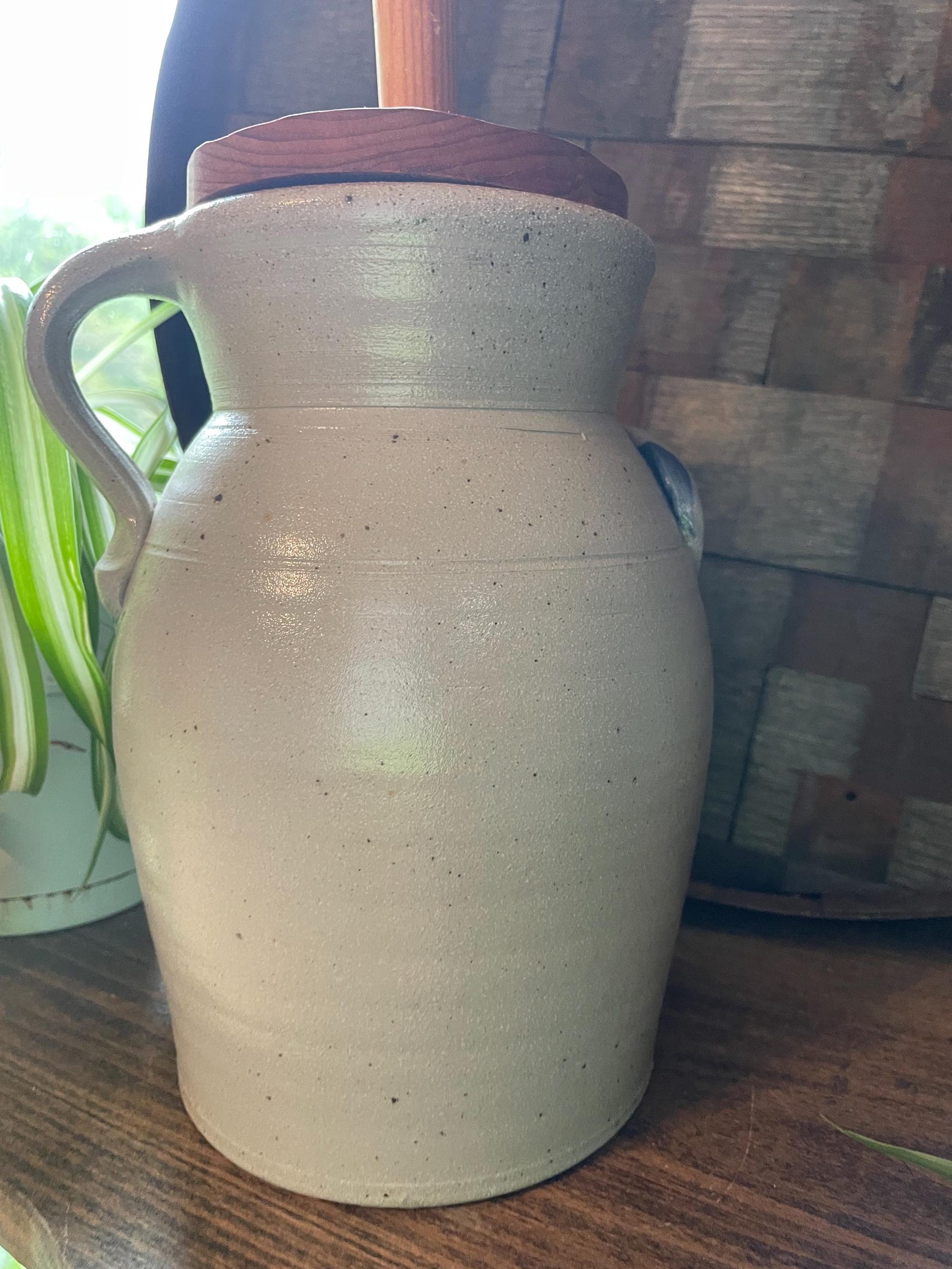 RARE NEW Rowe Pottery Works 1996 Butter Churn With Bird Design Salt ...